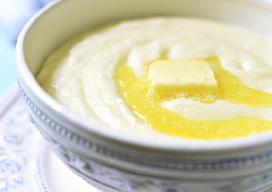 Manų košė be pieno (virta sultinyje)